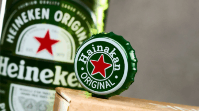 The Clink (Cap in Bottle) - Iarvel Magic and Wonder House (Heineken)
